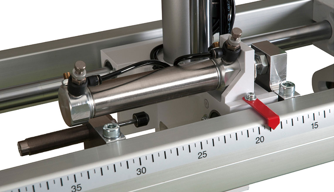 Pneumatic Sprue Pickers | Bramac Machinery